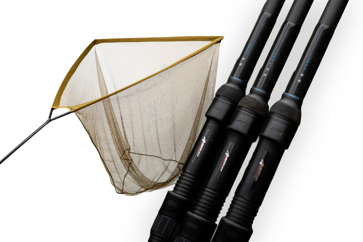 Nash Air Force F20 12ft 3.75lb Landing Net Bundle, 719,99